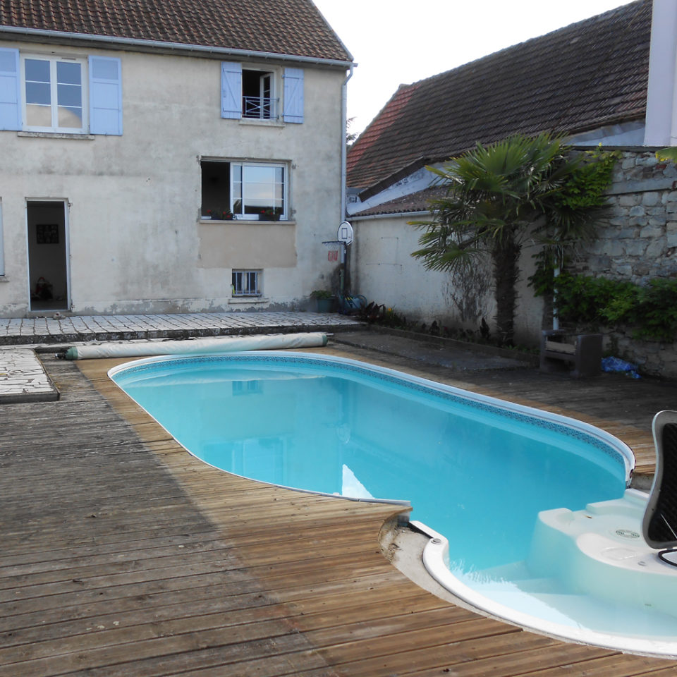 Pool staging et transformation de piscine - Hénocque Piscines